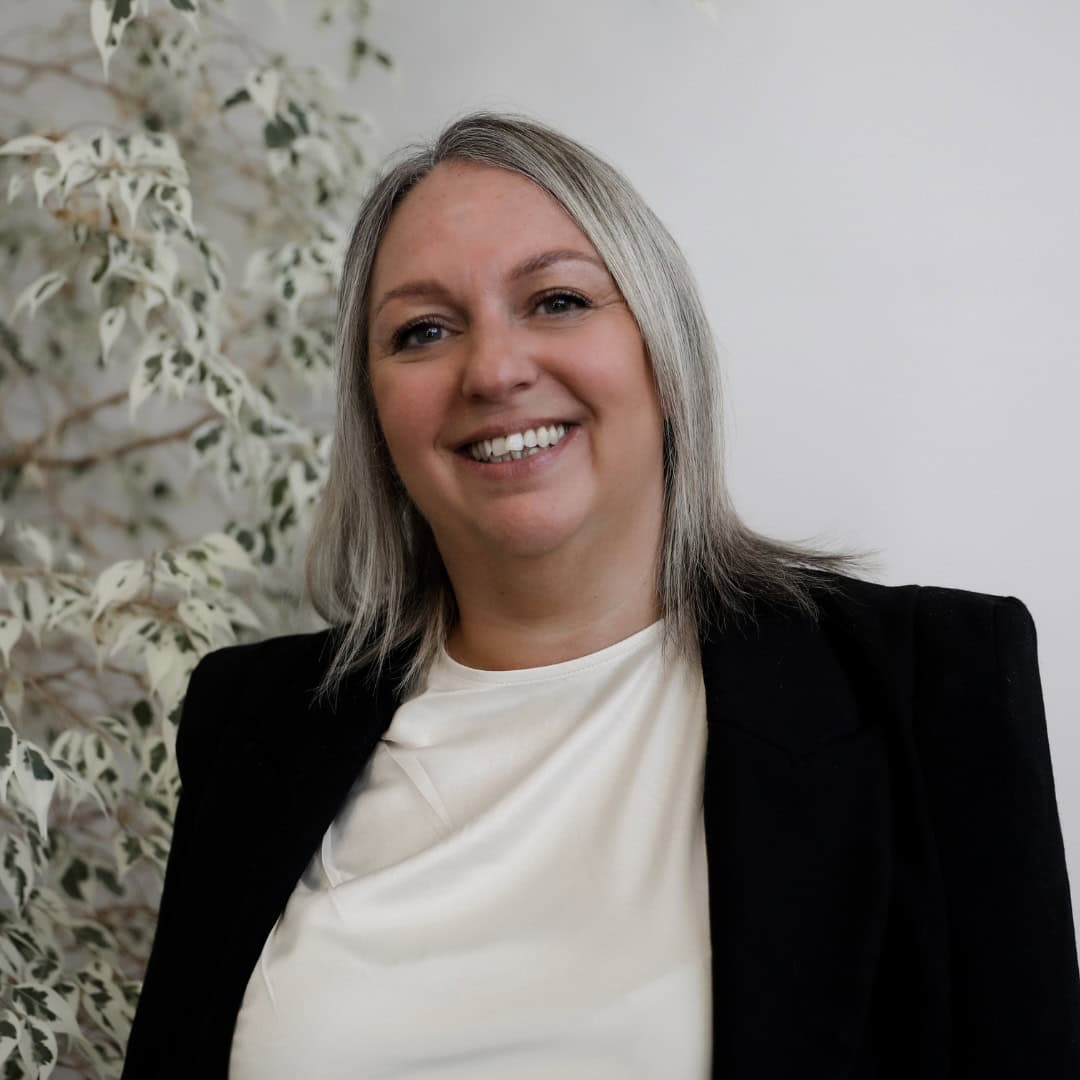 Meet Lynne and the team. - HASAG