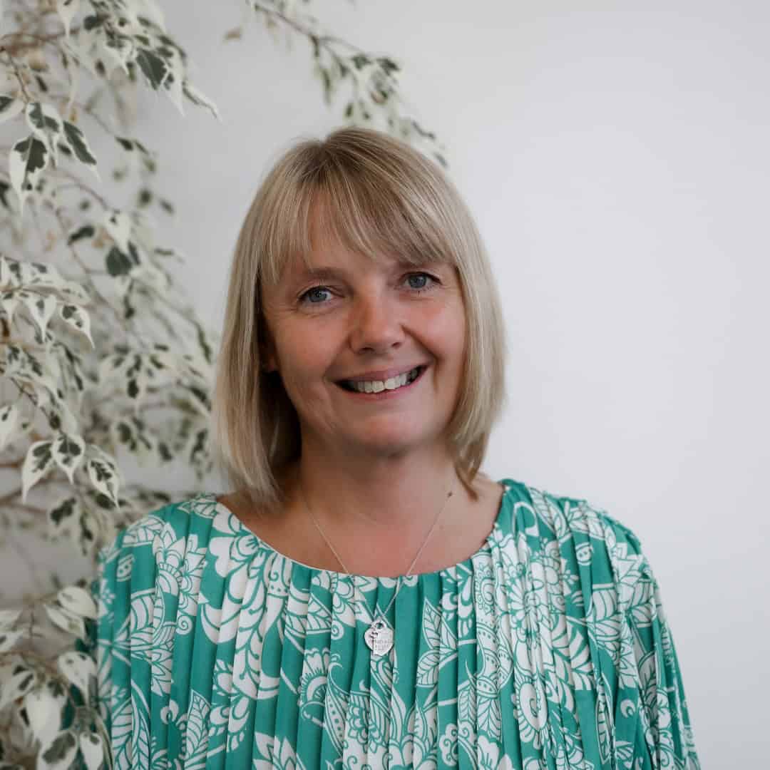 Meet Lynne and the team. - HASAG